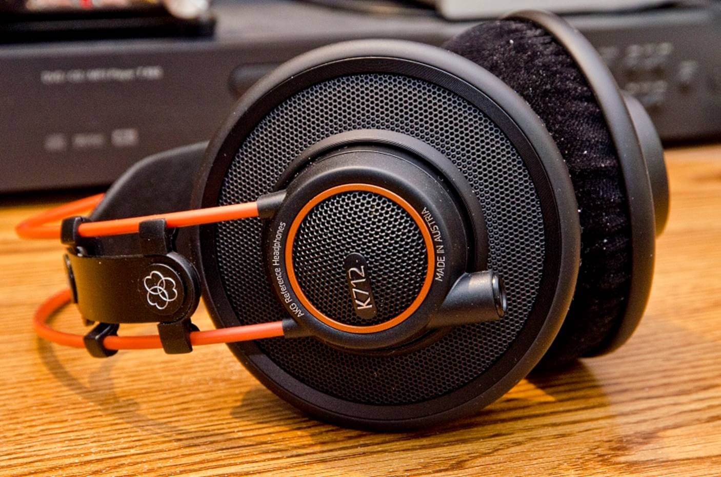 AKG K712 Pro Review - The Most Comfortable Headphones in 2022?